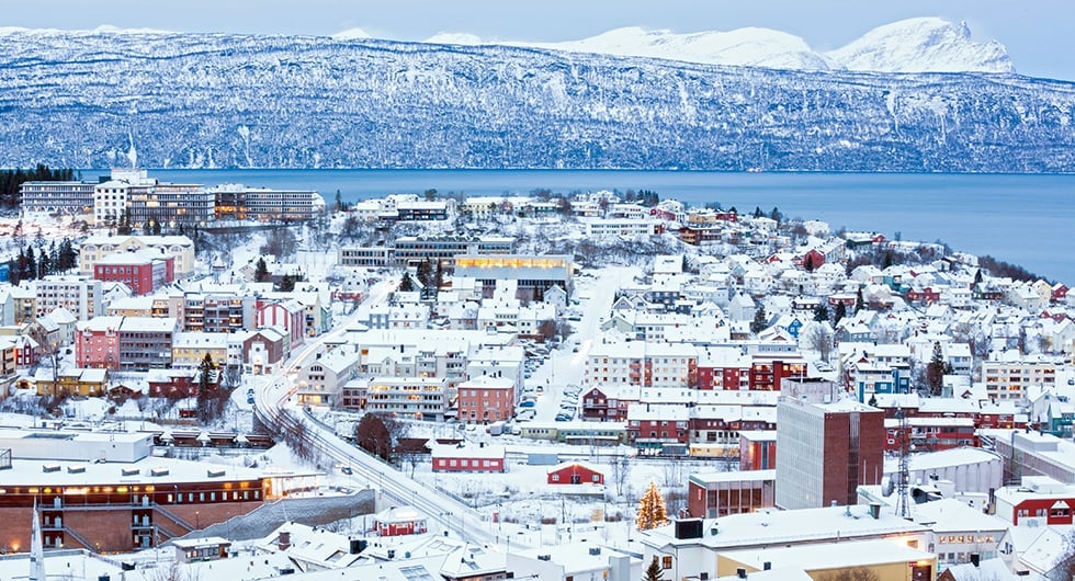 Halvat lennot ja hotellit Harstad-Narvik Travellinkilta
